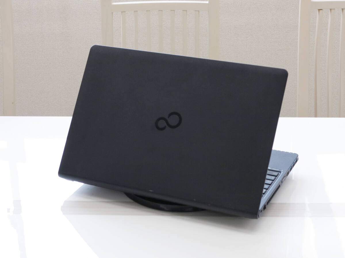 Fujitsu Lifebook A539 高性能ノートパソコン/ Core i3 8310U メモリ 8GB SSD 256GB ...