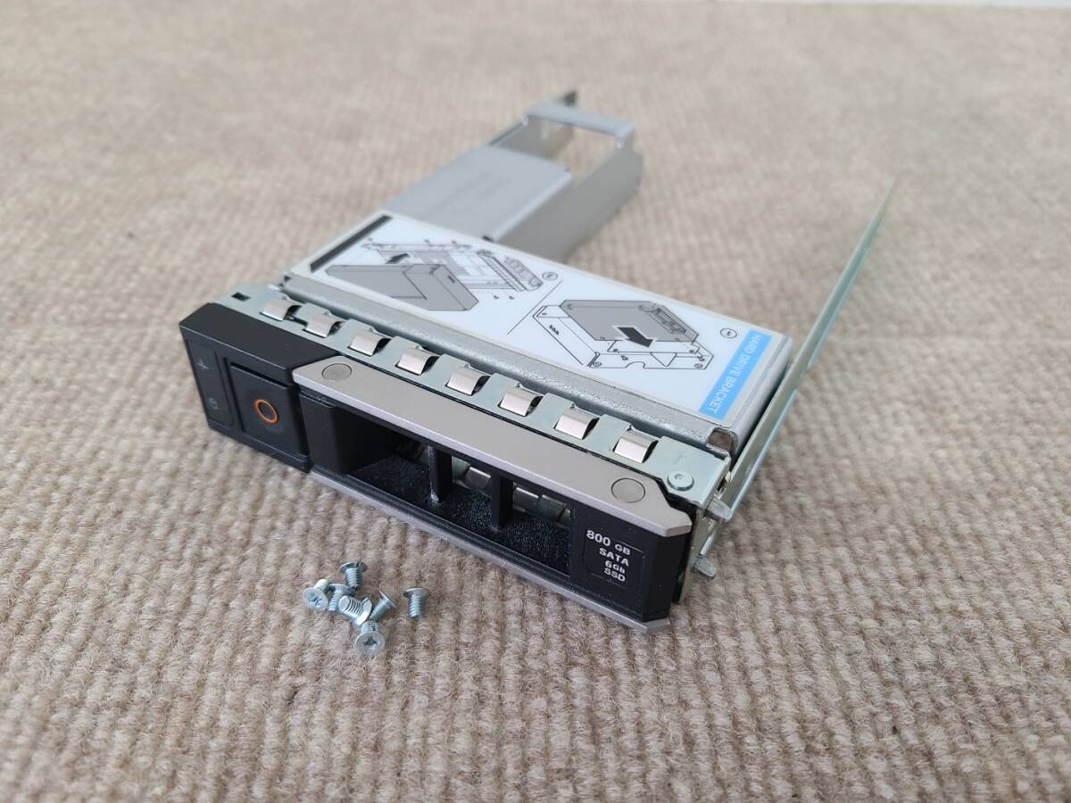 純正 Dell Poweredge X7K8W 9W8C4 HDD マウンタ 3.5インチ 2.5インチ対応 Caddy Tray T340 ...