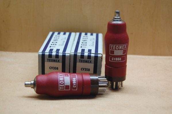 真空管 TEONEX/Mullard CV358/EF37A in Orig.Box NOS 2pcs.(真空管)｜売買されたオークション情報 ...