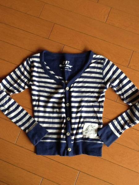 肌触りの良いカーディガン 120(120（115～124cm）)｜売買されたオークション情報、yahooの商品情報をアーカイブ公開 - オークファン（aucfan.com）