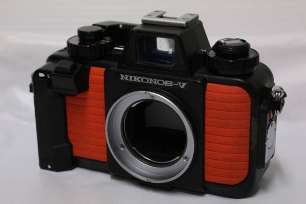 NIKON ニコン NIKONOS-V ニコノス 水中カメラ N30(ニコン)｜売買されたオークション情報、yahooの商品情報をアーカイブ ...