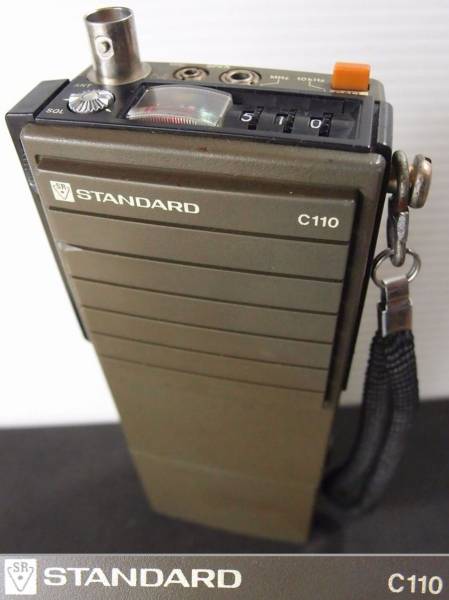 STANDARD 144MHz FMトランシーバー C110 古いの ジャンク(ハンディ)｜売買されたオークション情報、yahooの商品情報を ...