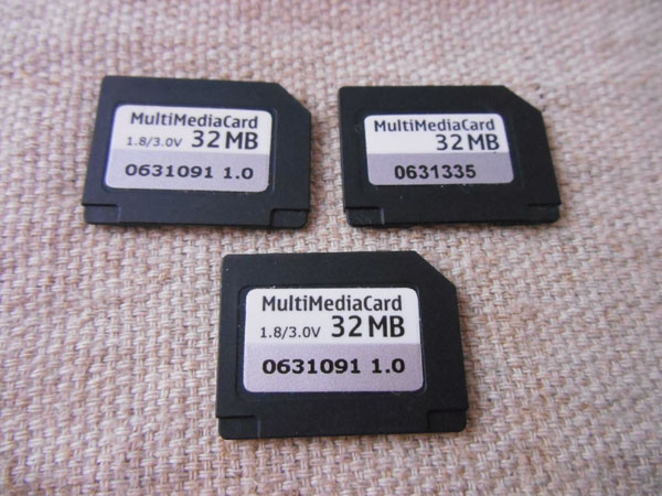 DV RS-MMC 32MB 3枚 マルチメディアカード(MMC)｜売買されたオークション情報、yahooの商品情報をアーカイブ公開 ...