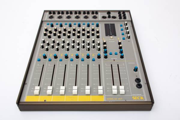 SECK MODEL 62 mkII ミキサーACアダプタ無しジャンク扱い -送料サイズ100-(ミキサー)｜売買されたオークション情報 ...