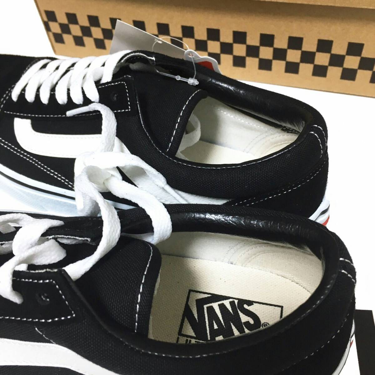 25 バンズ VANS OLD SKOOL DX オールドスクール 黒(25.0cm)｜売買されたオークション情報、yahooの商品情報をアーカイブ公開 - オークファン（aucfan.com）