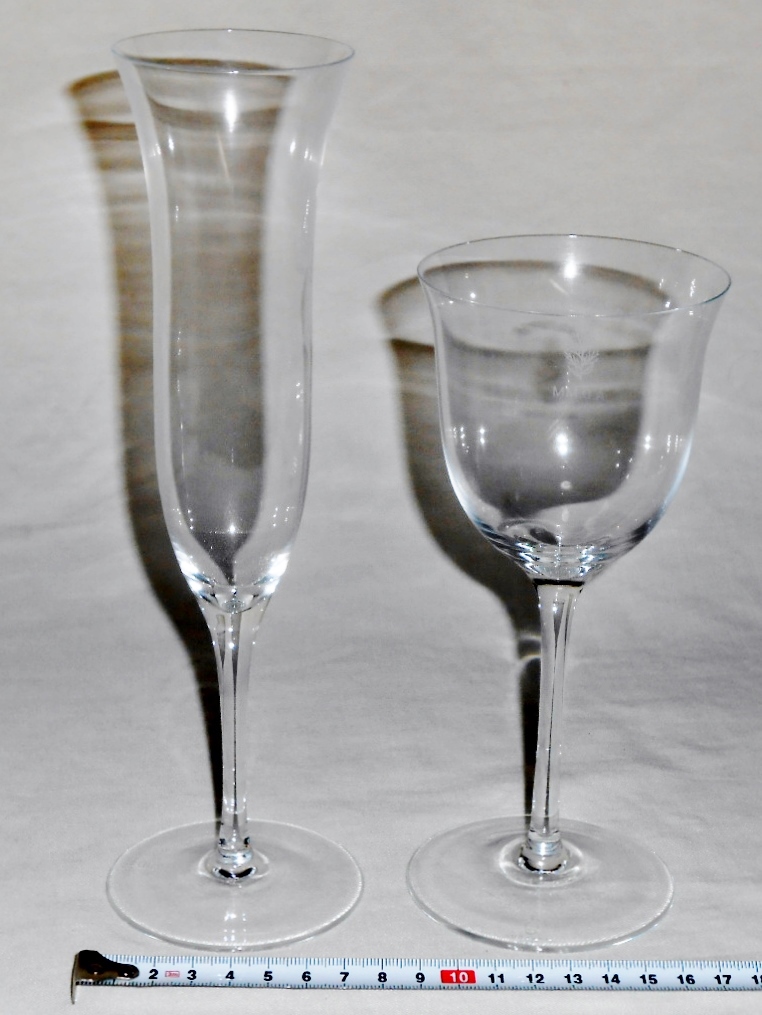 AUGARTEN アウガルテン グラス 2客 箱入 カリグラス シャンパンフルート ワイングラス(ワイングラス)｜売買されたオークション情報、yahooの商品情報をアーカイブ公開 ...