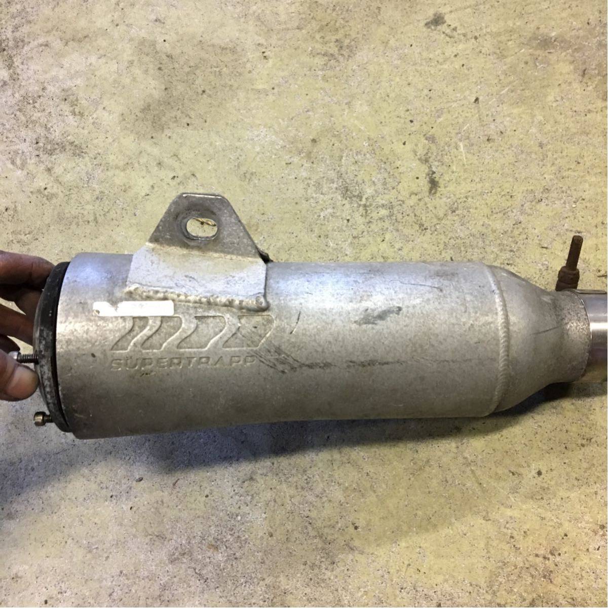スーパートラップ スパトラ SR400 SR500 supertrapp マフラー サイレンサー(マフラー)｜売買されたオークション情報、yahooの商品情報をアーカイブ公開 - オークファン ...