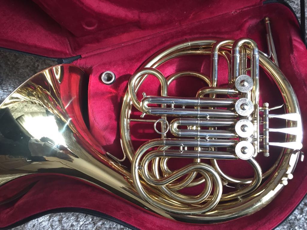 ホルン ベッソン BESSON フルダブルホルン BE-702(フレンチホルン)｜売買されたオークション情報、yahooの商品情報をアーカイブ公開 - オークファン（aucfan.com）