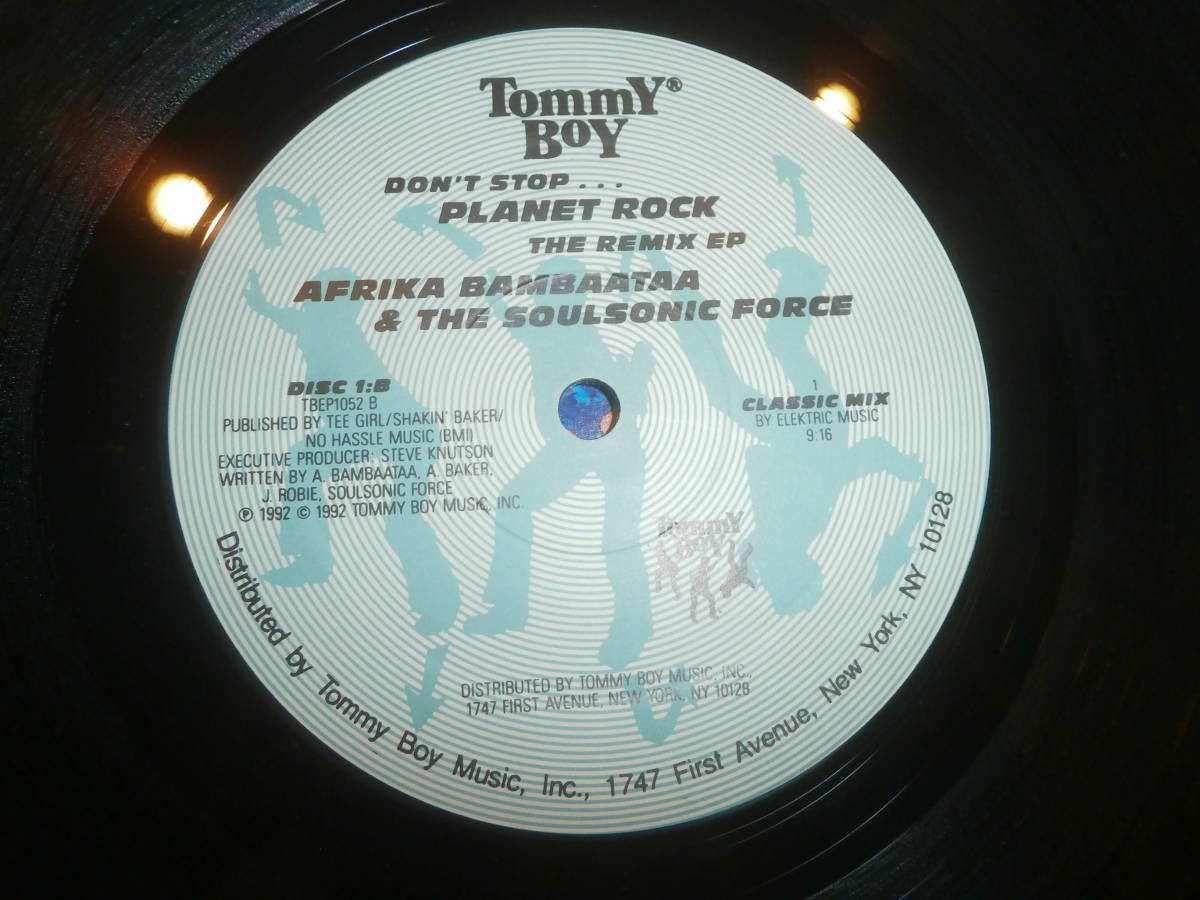 AFRIKA BAMBAATAA & THE SOULSONIC FORCE / DON'T STOP... PLANET ROCK ...