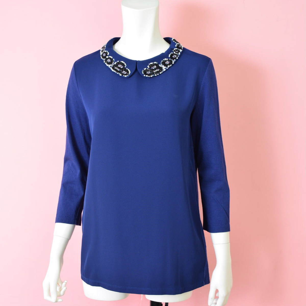 2922-18Q0202 マックス&コー MAX&Co. 取り外し可能 ビーズ襟付きカットソーブラウス M 青紺(その他)｜売買されたオークション情報、yahooの商品情報をアーカイブ公開 ...
