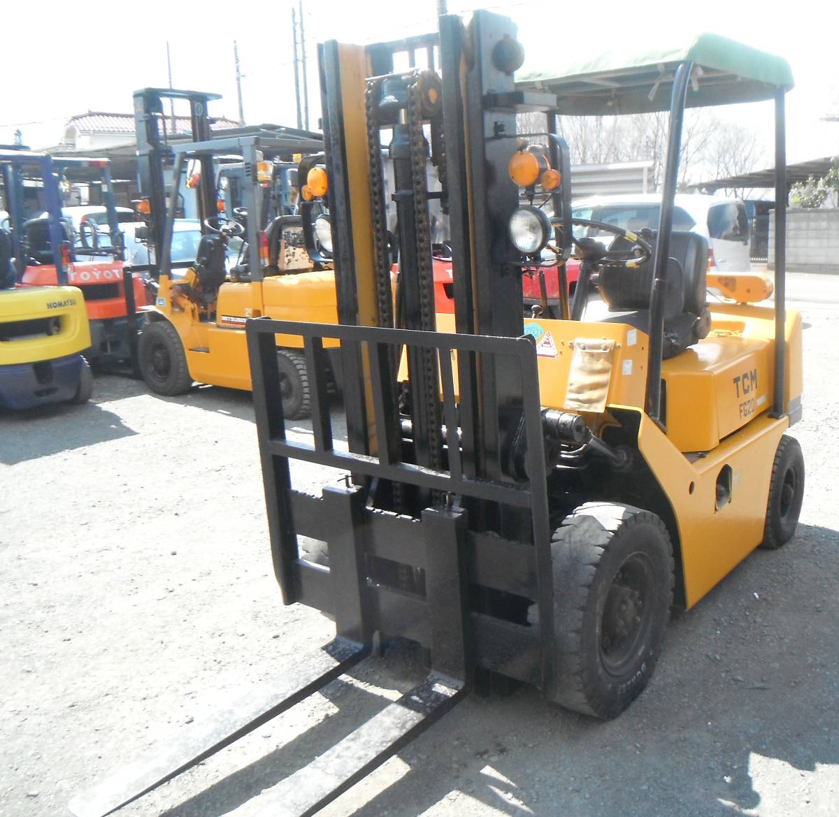 お買い得 TCM 2t フォークリフト FG20N6 3m ガソリン セミオートマ(建設機械、重機)｜売買されたオークション情報、yahooの ...