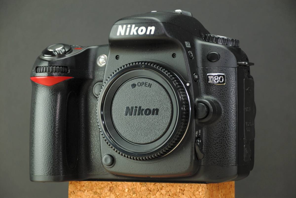 3 732ショット お買い得 故障修理済み No 50 Nikon D80 充電器/バッテリー付属(ニコン)｜売買されたオークション情報、yahooの商品情報をアーカイブ公開 - オークファン ...