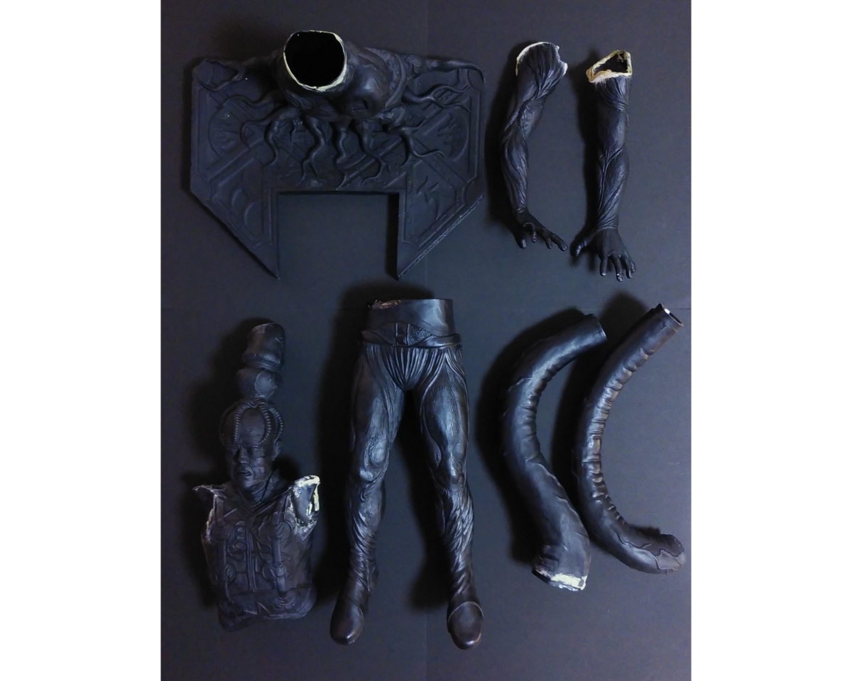 SCREAMIN' DOCTOR CHANNARD CENOBITE HELLRAISER MODEL KIT COLLECTOR'S ...