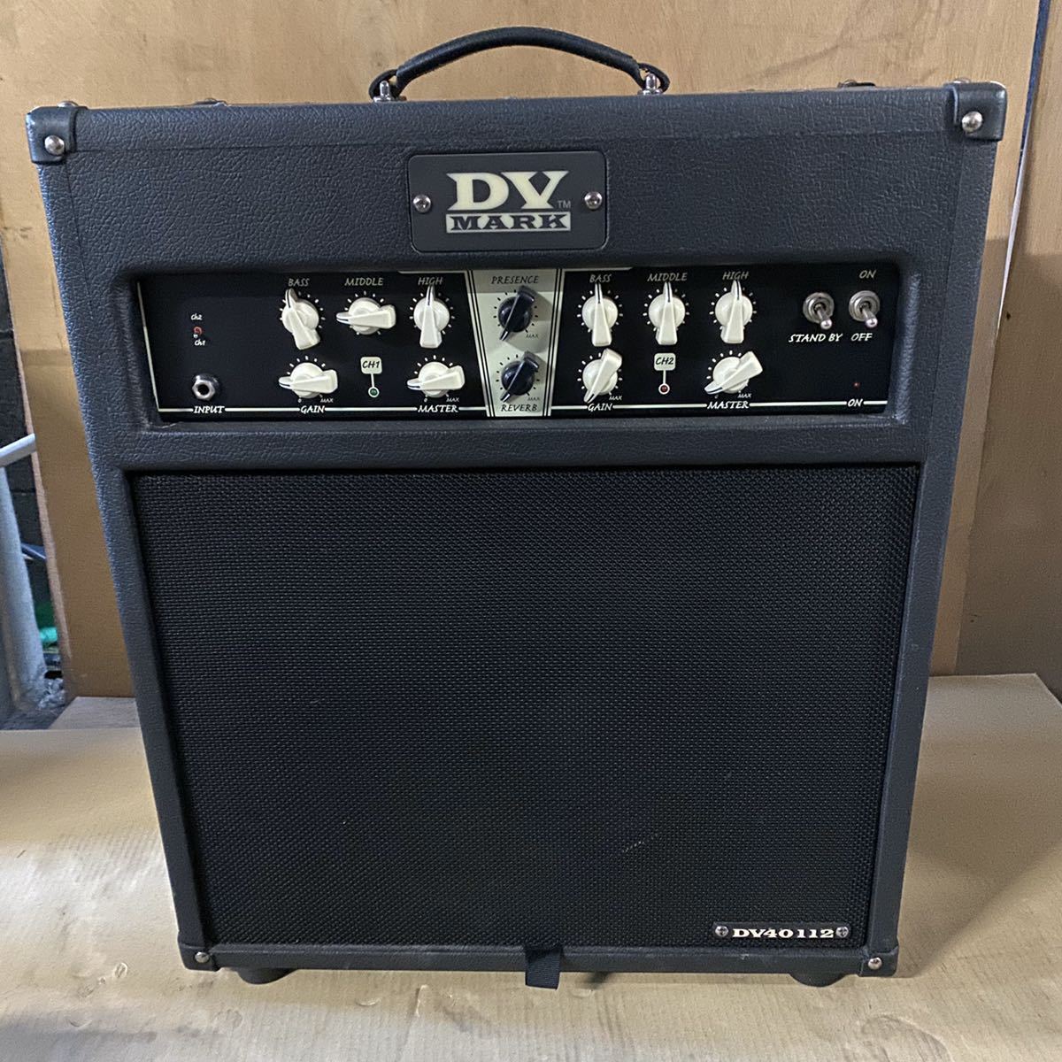 10000円~ み DV MARK ギター コンボアンプ DV40 112 音響機器 ブラック 機材 音楽(その他)｜売買されたオークション ...