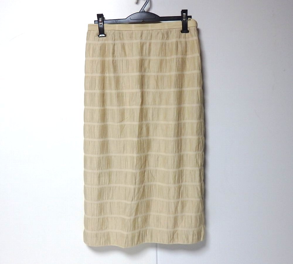 三陽商会 VINVERT バンベール 日本製 ベージュ系 ロングタイトスカート 15ABRサイズ(Lサイズ)｜売買されたオークション情報、yahooの商品情報をアーカイブ公開 - オークファン ...