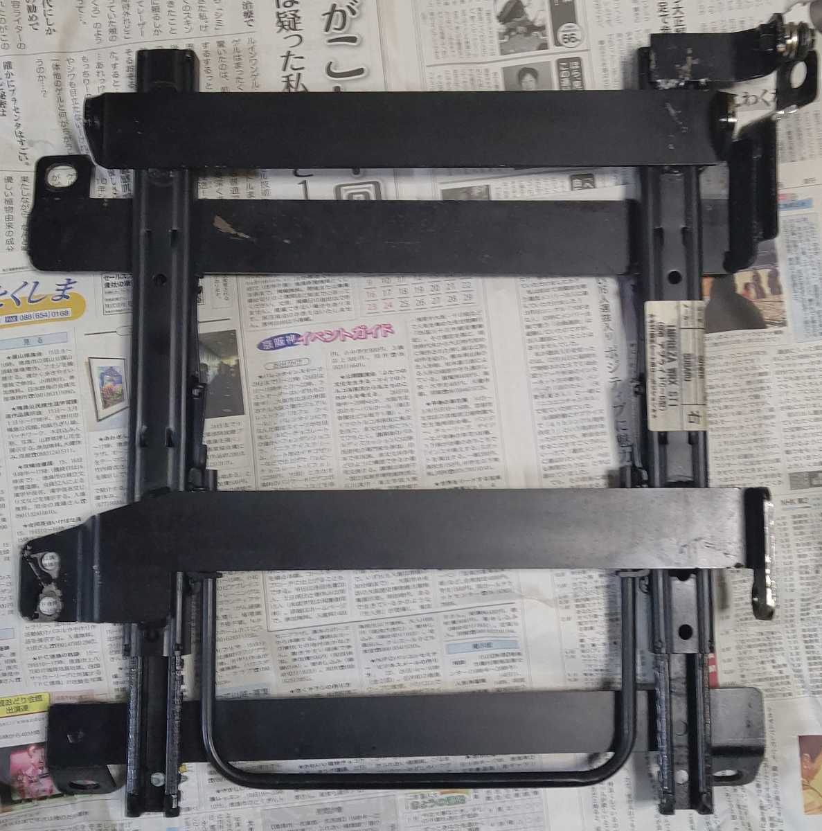 インプレッサ GDB 中後期 C型 G型 用カワイ製作所STI純正シート専用ローポジシートレール運転席側 GDA/GGA/GGB フォレスター ...
