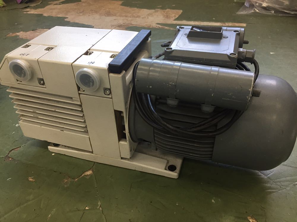 Leybold 真空ポンプTRIVAC D16Bバキュームポンプ み(ポンプ)｜売買されたオークション情報、yahooの商品情報をアーカイブ ...