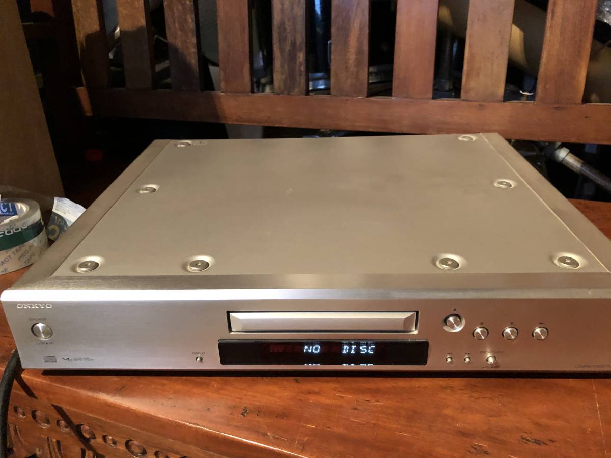 ONKYO CDプレーヤー C-1VL 動作良好 リモコン付き(ONKYO)｜売買されたオークション情報、yahooの商品情報をアーカイブ公開 ...