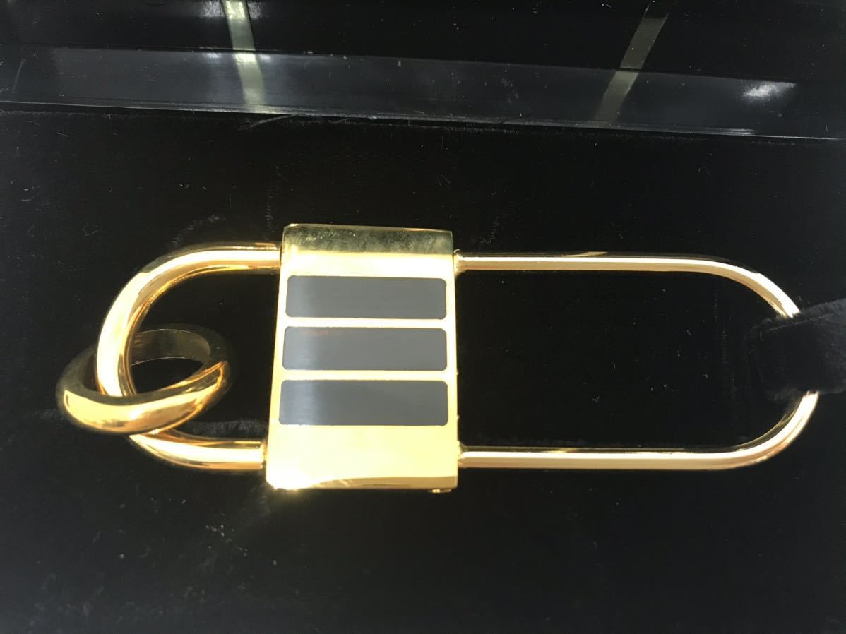 ハ-1383 イヴ サンローラン キーホルダー チャーム Saint Laurent YSL YS-201 ゴールド キーリング(イヴ・サンローラン)｜売買されたオークション情報、yahooの ...