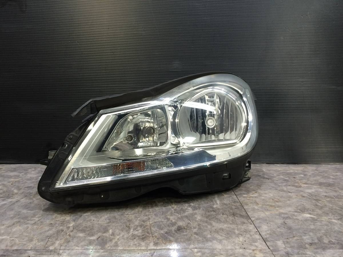 ⑧ W204 C200 ベンツ 左 ヘッド ライト ランプ ハロゲン 2048205159 コンプレッサ 後期 H24年9月(その他)｜売買さ ...