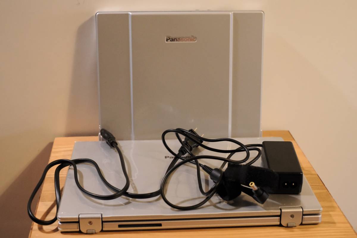 通電簡易チェックOK Panasonic CF-AX2 Corei5 1.8GHz Windows10 + パナソニック CF-R6 ...