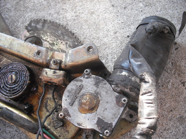 A531 M13P 13A マツダ ルーチェ ロータリークーペ LUCE ドアレギュレーター パワーウインドーモーター ドアロック ...