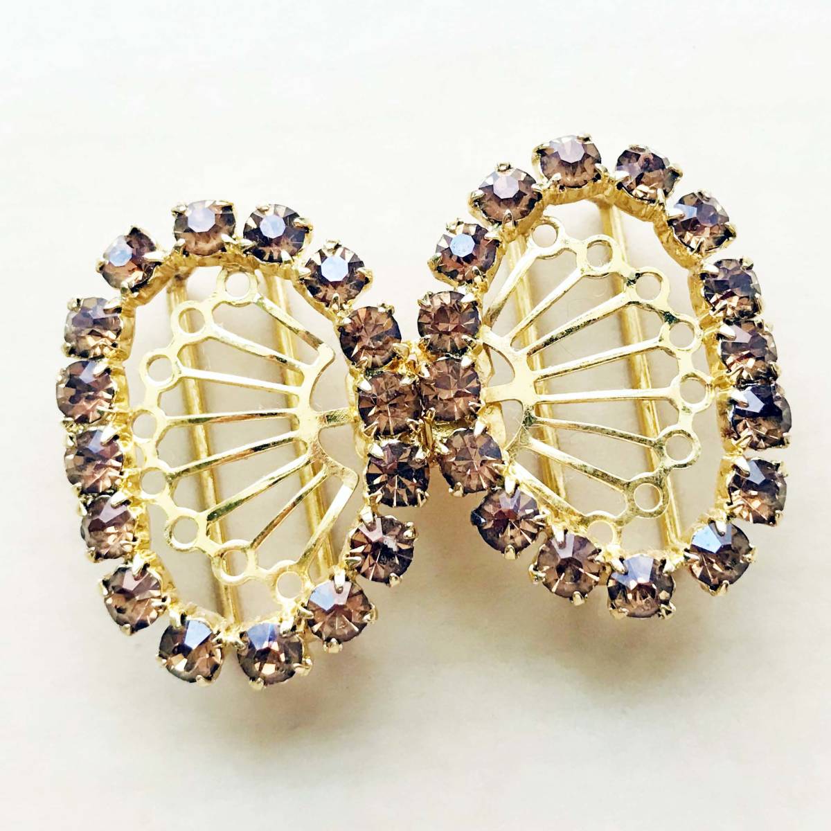 ラインストーン ゴールド 帯留め ベルトバックル No.4696(帯留め)｜売買されたオークション情報、yahooの商品情報をアーカイブ公開 - オークファン（aucfan.com）