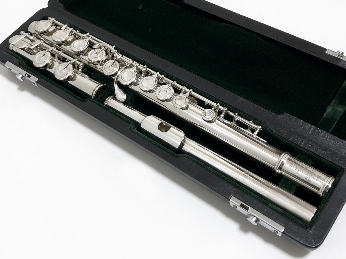 Altus アルタス A1007E フルート Eメカ搭載 専用ハードケース付き(フルート)｜売買されたオークション情報、yahooの商品情報をアーカイブ公開 - オークファン（aucfan.com）