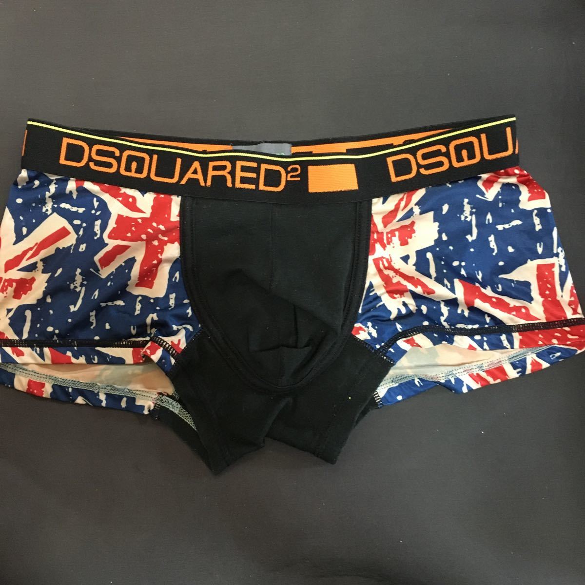 ボクサーパンツ DSQUARED2 Lサイズ(ボトムス)｜売買されたオークション情報、yahooの商品情報をアーカイブ公開 - オークファン（aucfan.com）
