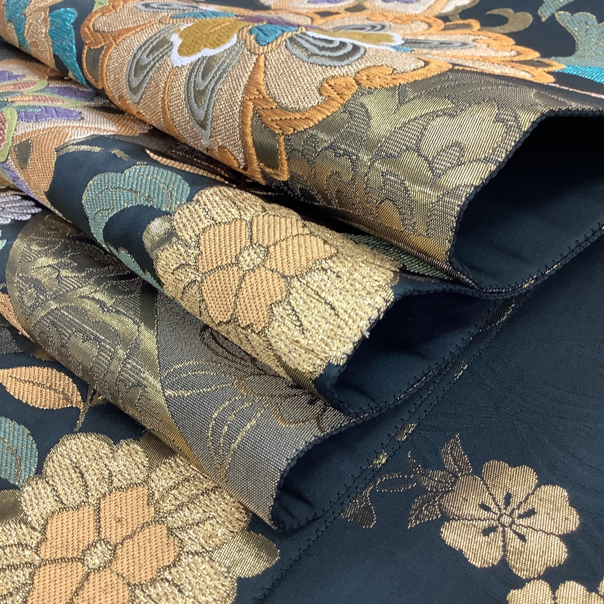 きものcocon 袋帯 全通 長さ440/幅30.5/正絹/金系/黒系/振袖用 9-2-2O-0054-K(仕立て上がり)｜売買されたオークション情報、yahooの商品情報をアーカイブ公開 ...