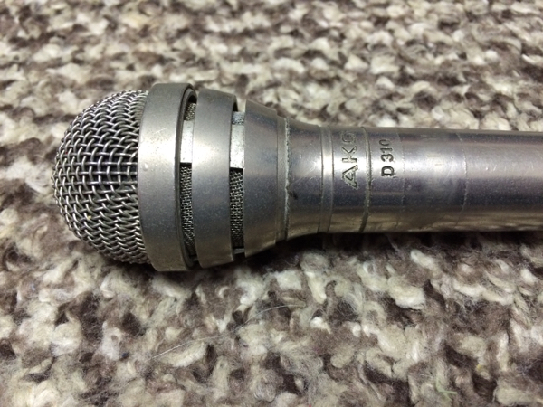 AKG D310 ダイナミックマイク ビンテージ(ダイナミックマイク)｜売買されたオークション情報、yahooの商品情報をアーカイブ公開 ...