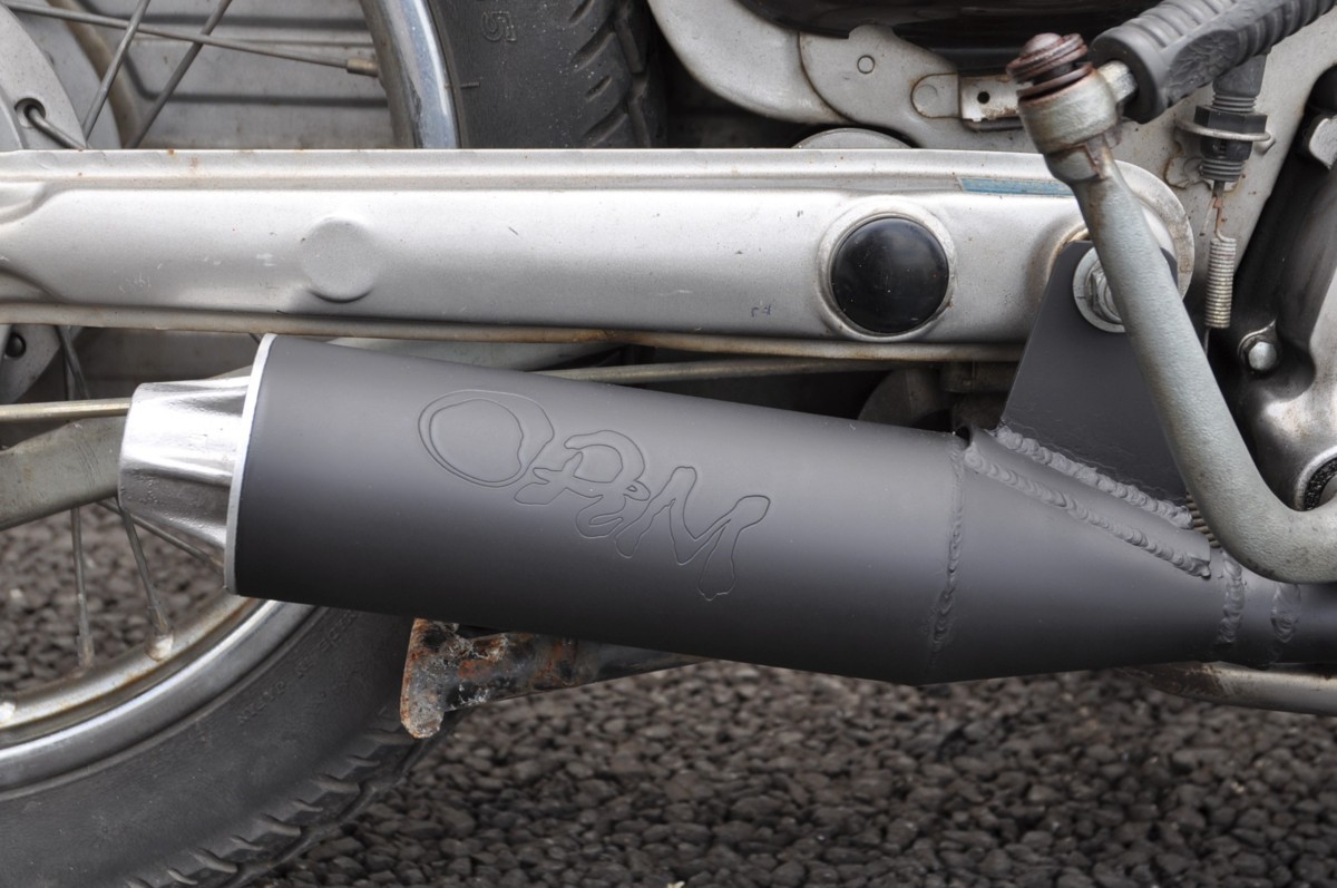 ORM製 ホンダ スーパーカブ リトルカブ 50 70 90 刻印入り ダウンマフラー 耐熱ブラック塗装 キャブ車用 ステッカー(マフラー本体（社外）)｜売買されたオークション情報、yahoo ...