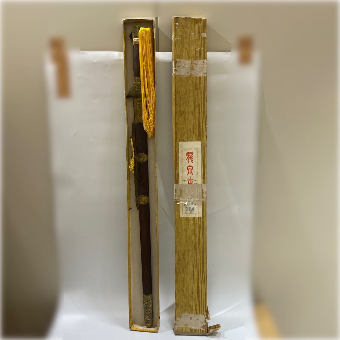 B8 太極拳 中国 龍泉 鳳凰 模造刀 剣(スポーツ、レジャー)｜売買されたオークション情報、yahooの商品情報をアーカイブ公開 - オークファン（aucfan.com）