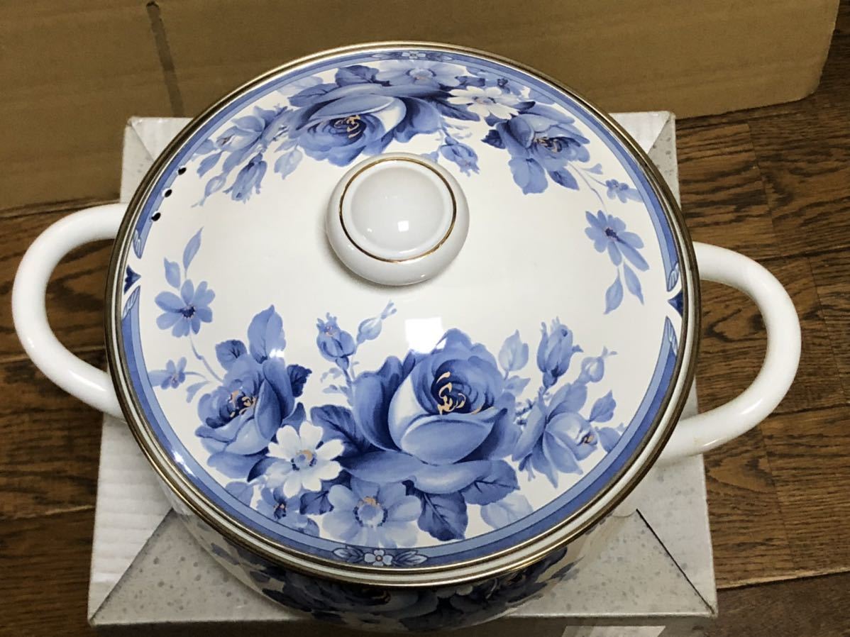 EJIRY エジリー ブルーローズ 20cm 両手鍋 カレーセット 5客セット 3.2L ホーロー鍋 カレー皿5枚 スプーン5本(両手鍋)｜売買されたオークション情報、yahooの商品情報を ...