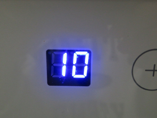 deviceSTYLE デバイススタイル 電子式 ワインセラー CE-8W-W 2021年製 幅約264㎜ 奥行570㎜ 高さ約452㎜ 管理R1109A(ワインセラー)｜売買された ...