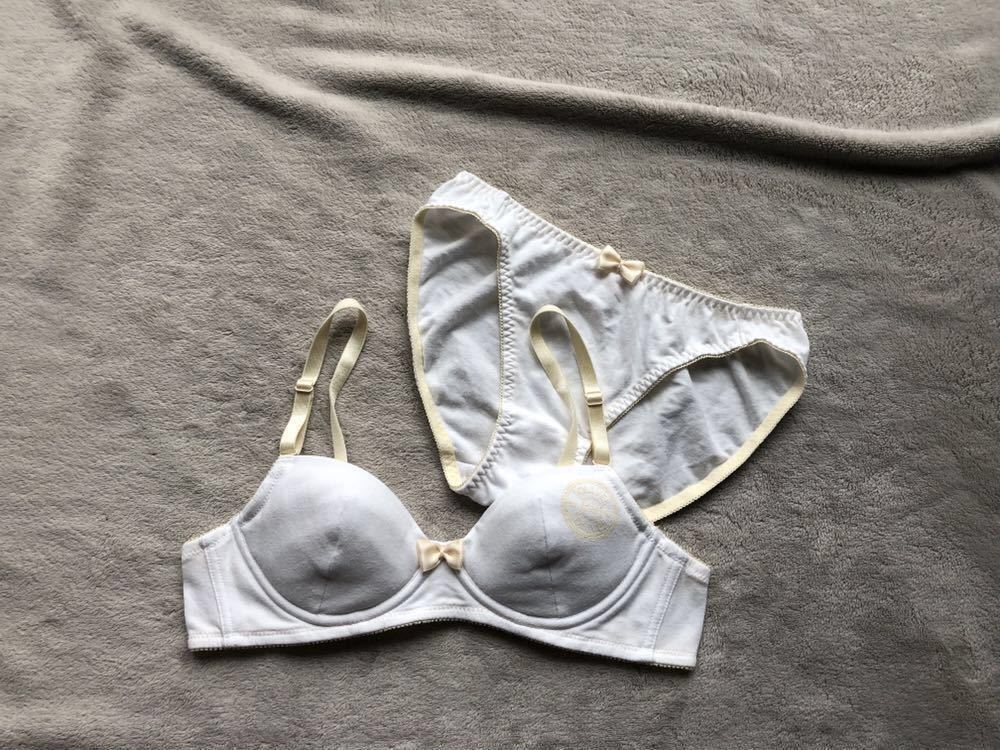 .: 女の子 タンス整理品 ジュニアブラ＆ショーツ A75/M ホームクリーニング済み eco(インナーウエア一般)｜売買されたオークション情報、yahooの商品情報をアーカイブ公開 ...