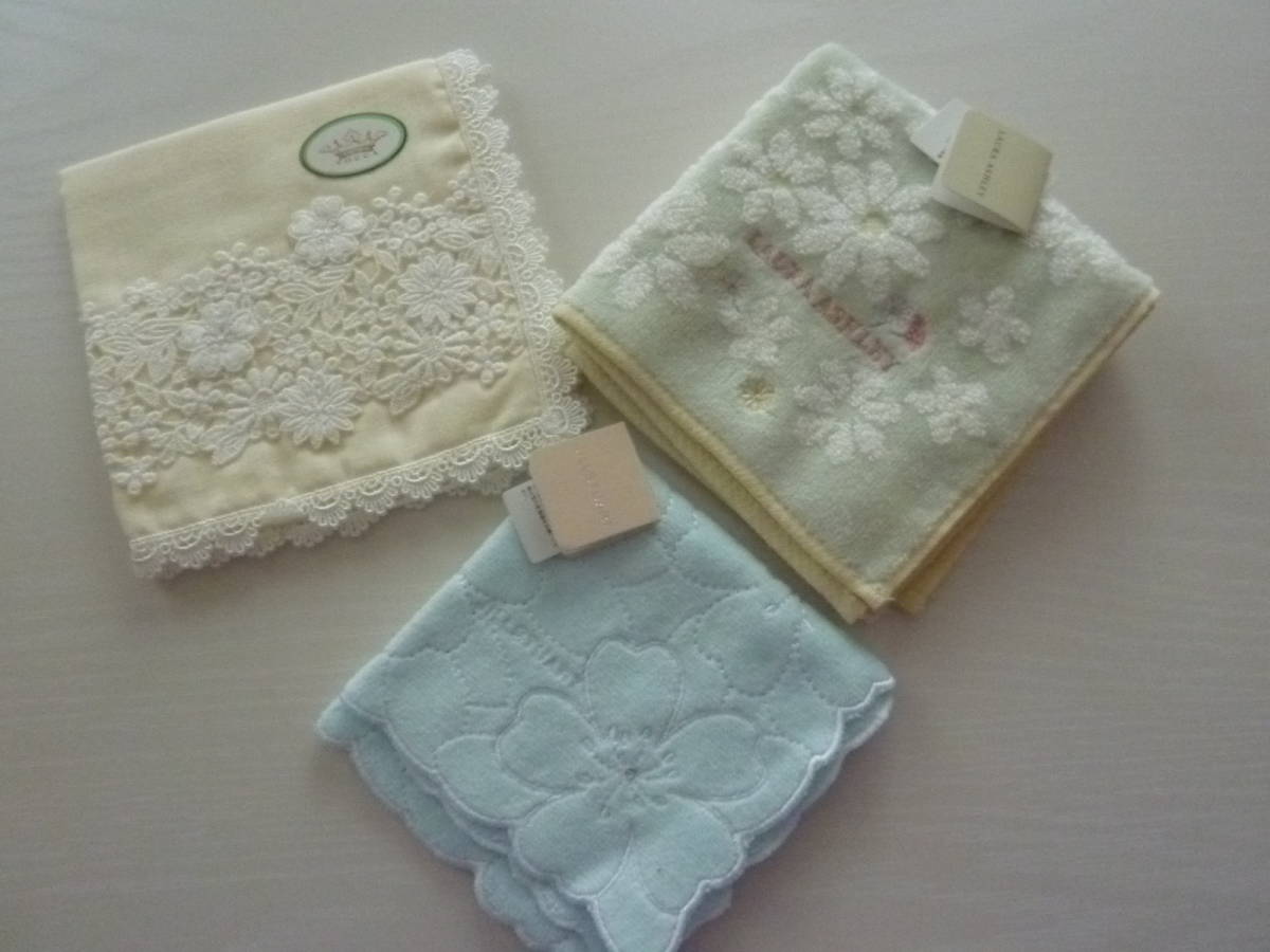 TOCCA Jill Stuart Laura Ashley タオルハンカチ3枚(女性用)｜売買されたオークション情報、yahooの商品情報をアーカイブ公開 - オークファン（aucfan.com）