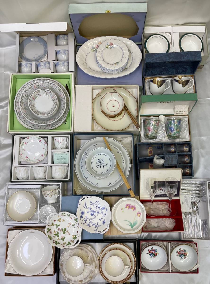 ブランド食器まとめ LANCEL DAKS NIKKO HANAE MORI GIVENCHY たち吉 香蘭社 WEDGWOOD HOYAなど ...