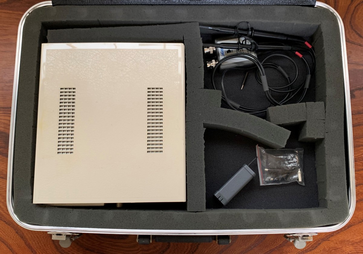LeCroy/レクロイ DA1855A/DXC100A DSC015 Differential Amplifier 未検査品(アマチュア無線 ...
