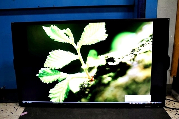 シャープ 47インチ インフォメーションディスプレイ PN-E471 /本体 38943Y(24インチ～)｜売買されたオークション情報、yahooの商品情報をアーカイブ公開 - オークファン ...