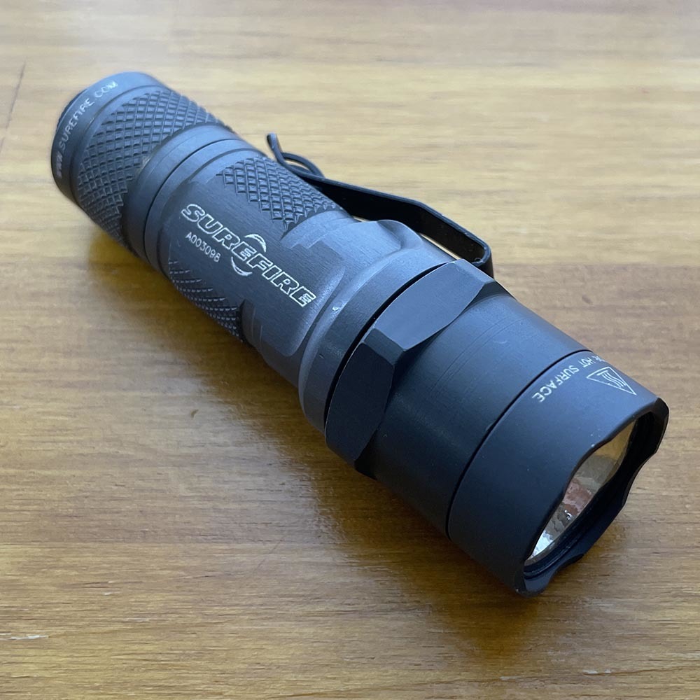 SUREFIRE E1e LEDバルブ2個付き シュアファイア(シュアファイヤー)｜売買されたオークション情報、yahooの商品情報を ...