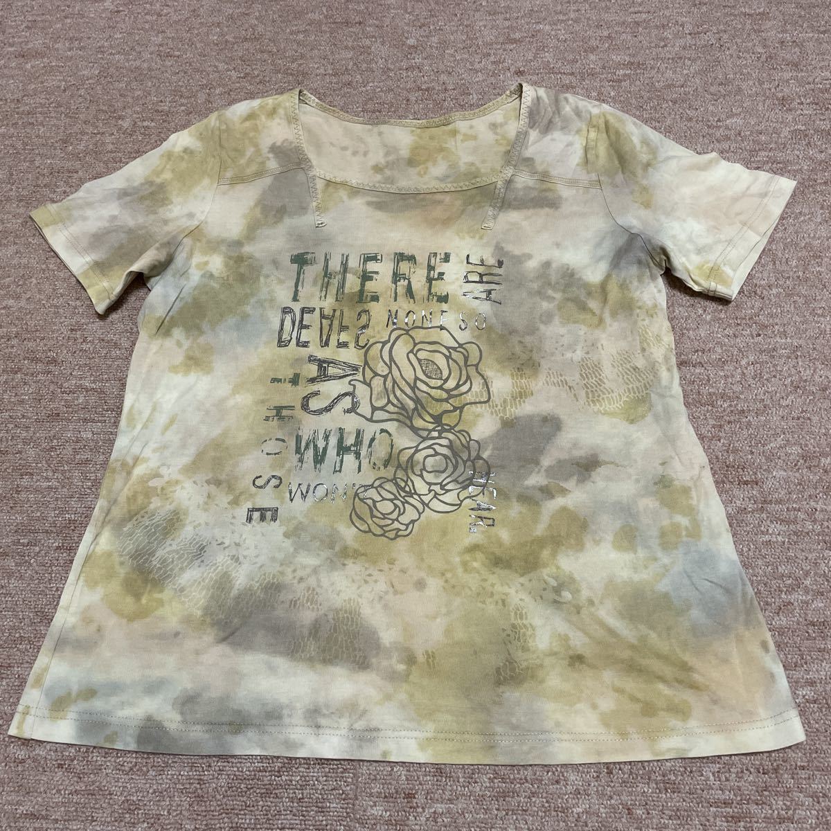 INTELLECTION インテレクション WORLD ワールド 黄緑グレー系 Tシャツ カットソー 半袖 42 ゆったりサイズ 日本製 used(レディースファッション)｜売買された ...