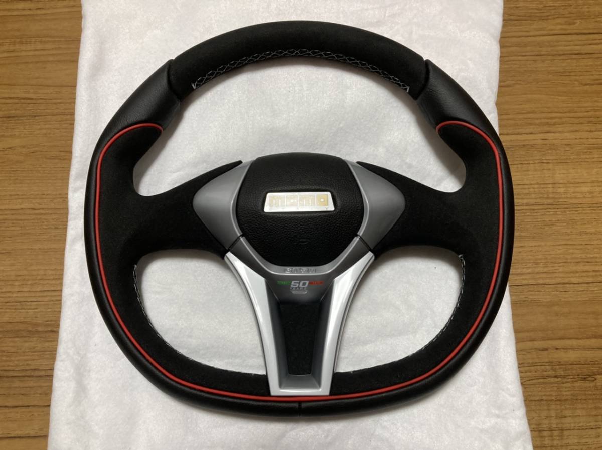 MOMO GT50 50周年限定モデル 開封のみ(ステアリング、ハンドル本体)｜売買されたオークション情報、yahooの商品情報をアーカイブ ...