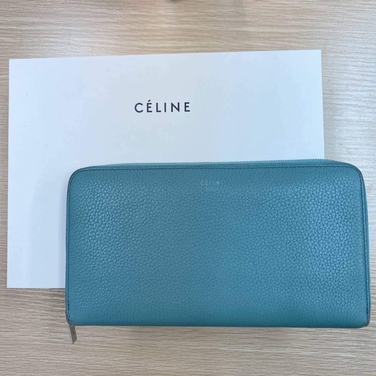 CELINE セリーヌ ウォレット 財布 ターコイズブルー 爽やか 可愛い m45(女性用財布)｜売買されたオークション情報、yahooの商品情報をアーカイブ公開 - オークファン ...
