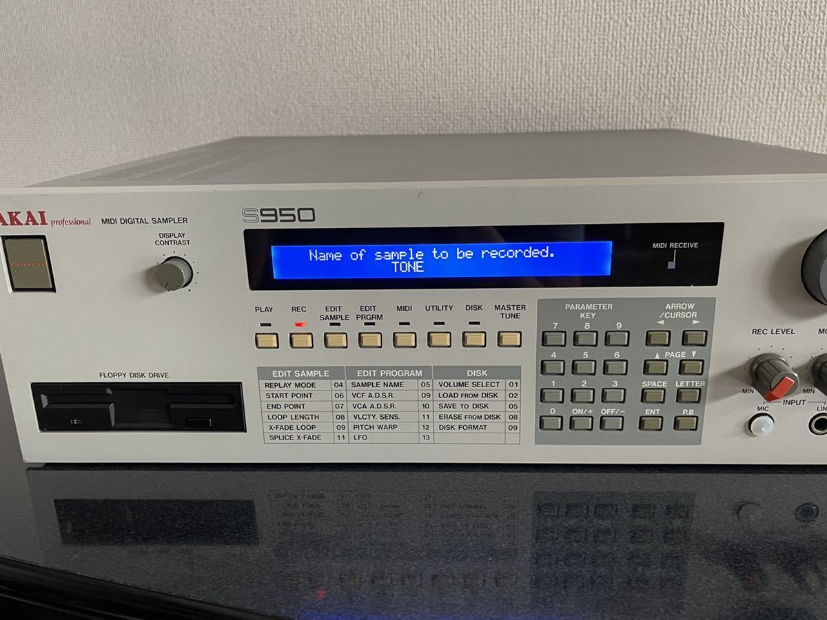 AKAI S950 サンプラー LCDブルーディスプレイ搭載 メモリー拡張有り(サンプラー)｜売買されたオークション情報、yahooの商品情報 ...