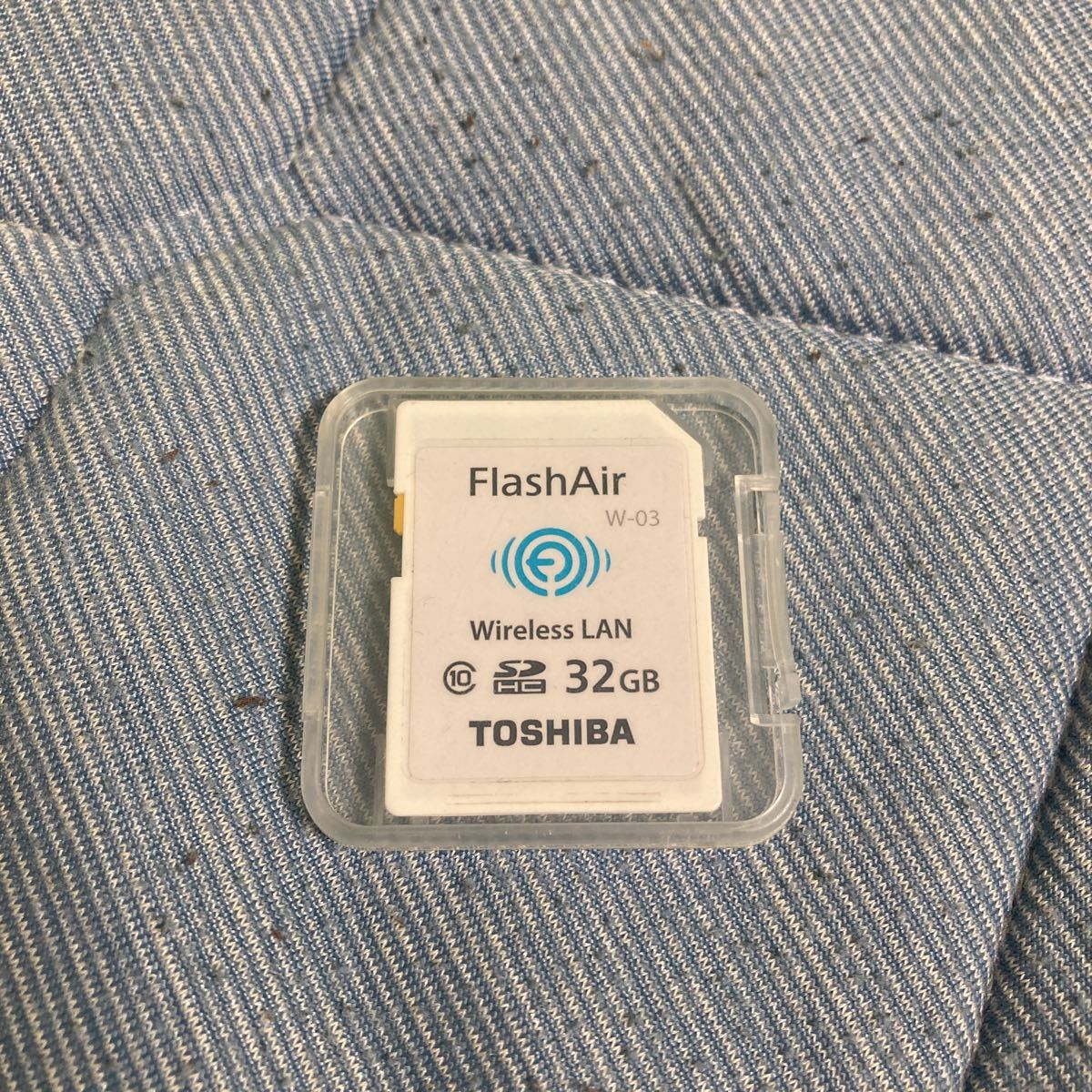 TOSHIBA 東芝 FlashAir 無線LAN フラッシュエアー SDカード W-03 32GB(32GB)｜売買されたオークション情報、yahooの商品情報をアーカイブ公開 ...