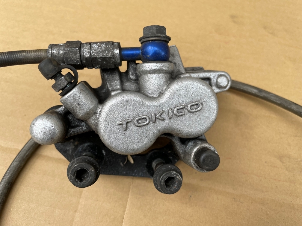 h207 トキコ TOKICO 2ポット ブレーキキャリパー アドレスV125G(キャリパー)｜売買されたオークション情報、yahooの商品 ...