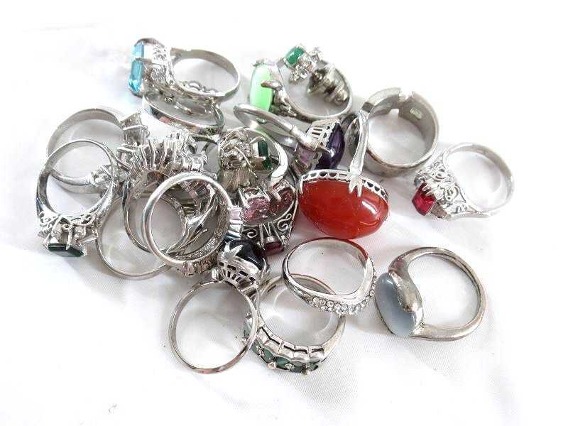 1円 シルバー製 ストーン付き 等 リング 大量セット BV480(その他)｜売買されたオークション情報、yahooの商品情報をアーカイブ公開 ...