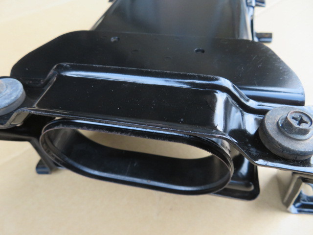 Z31 / 純正エアクリーナーBOX B-51 検索ワード:Z31 HZ31 HGZ31 PZ31 PGZ31 300ZR 300ZX ...