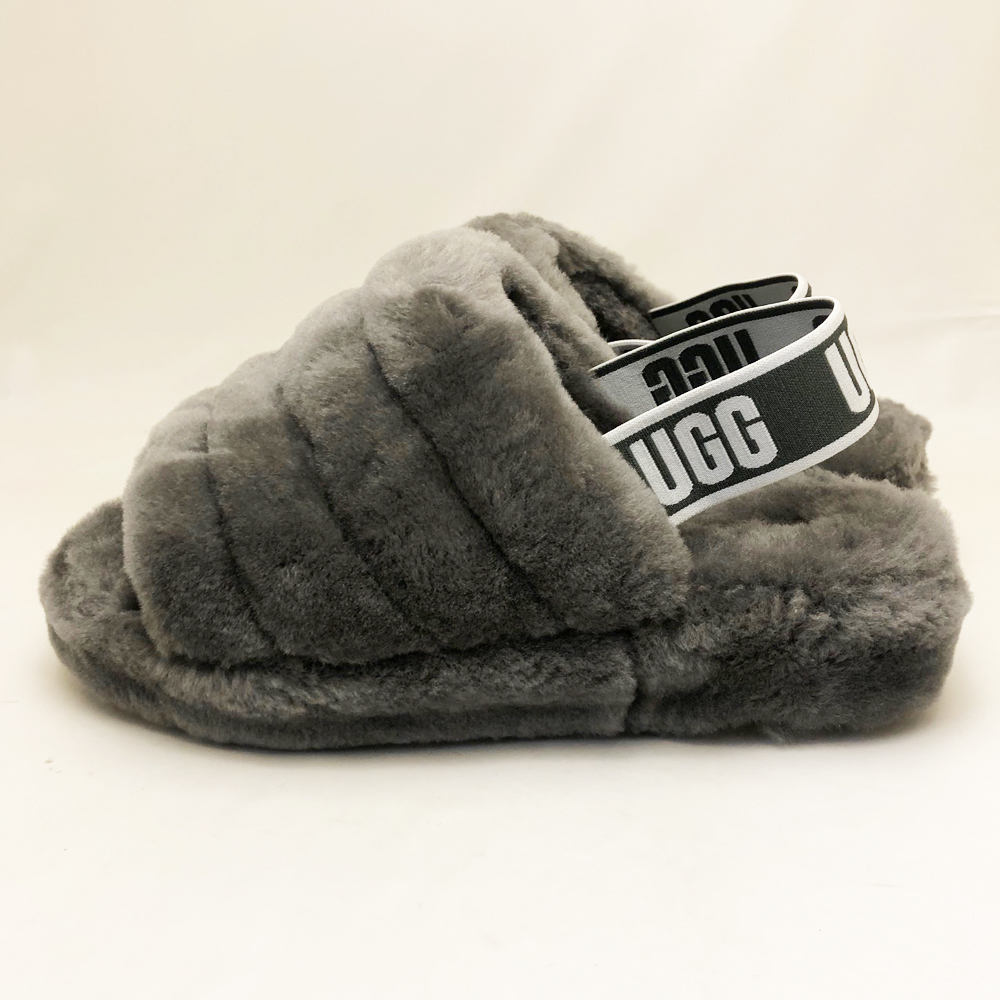 UGG アグ レディース サンダル FLUFF YEAH SLIDE チャコールグレー 25.0cm(US8)｜売買されたオークション情報、yahooの商品情報をアーカイブ公開 ...